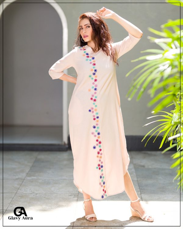 CENTER FLORAL EMBROIDERED LINEN DRESS – Glavy Aura